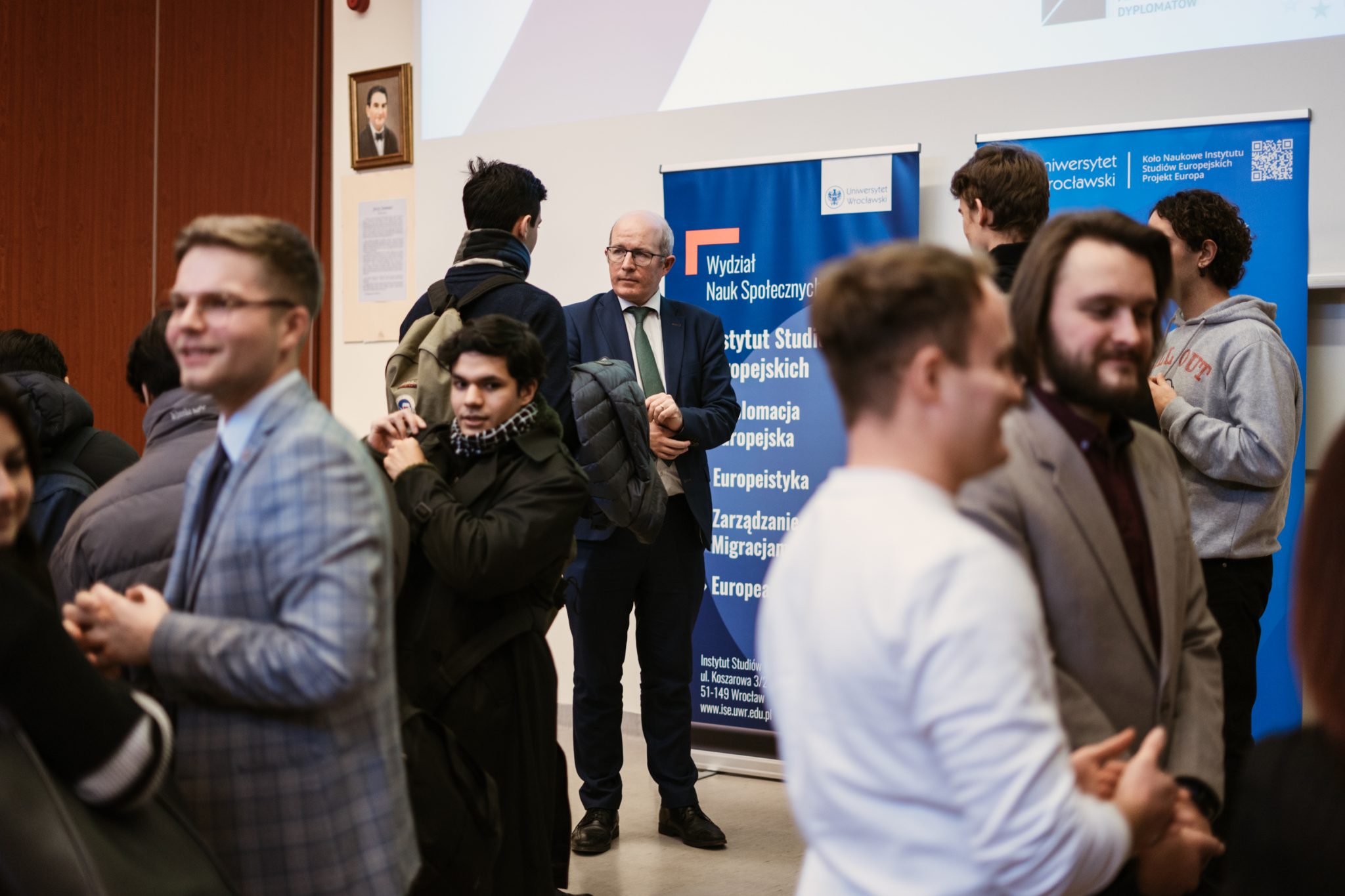 KNSE Projekt Europa – Cenimy przynależność do Europy!|